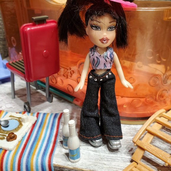 Bratz | Toys | Lil Bratz Beach Bash Pool Doll Play Set | Poshmark